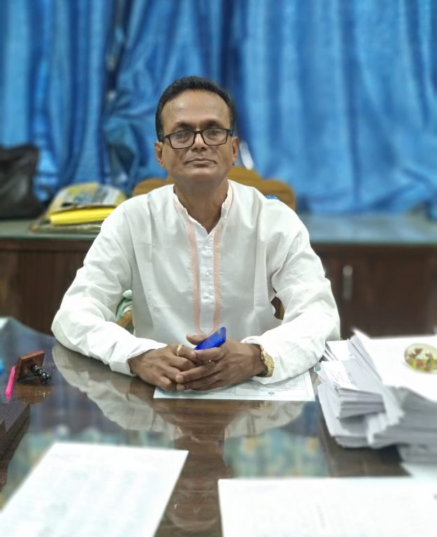 Faculty and staff – D.L. ROY GOVERNMENT PRIMARY TEACHERS’ TRAINING ...